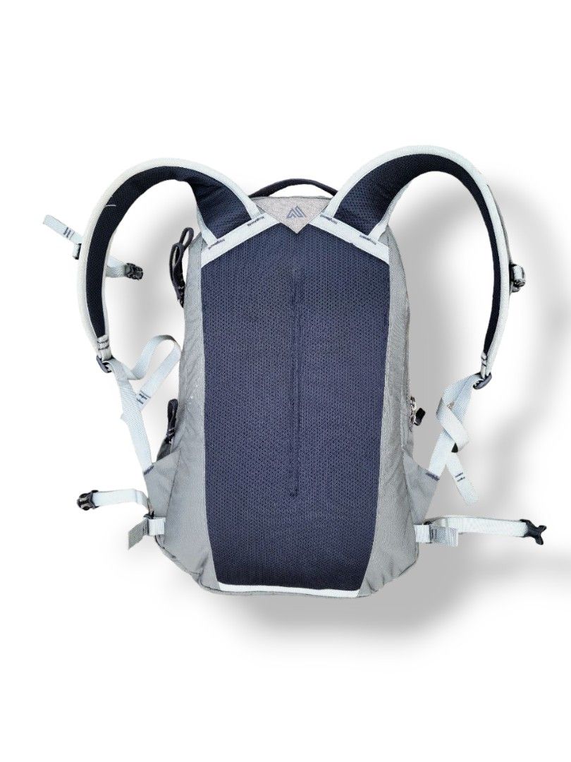 Gregory Sketch 22L Daypack (Laptop bag) (media friendly), Men's Fashion, Bags, Backpacks on ...