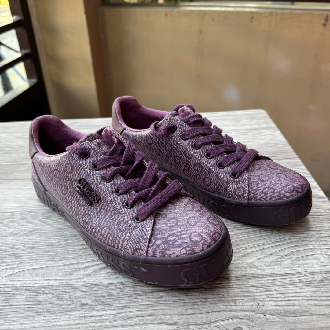 GUESS SHOES, Women's Fashion, Footwear, Sneakers on Carousell