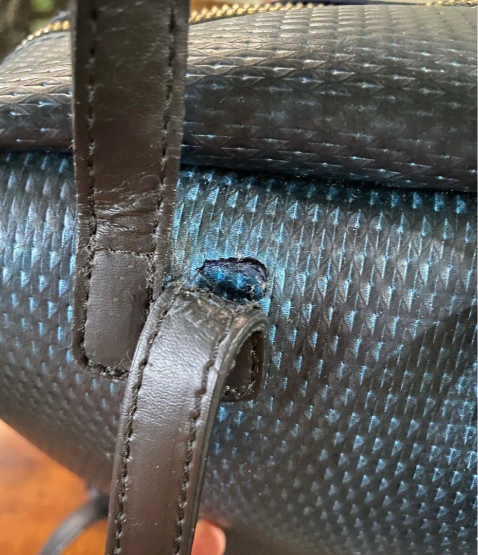 GUM Backpack, Women's Fashion, Bags & Wallets, Backpacks on Carousell