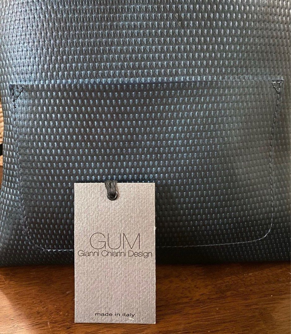 GUM Backpack, Women's Fashion, Bags & Wallets, Backpacks on Carousell