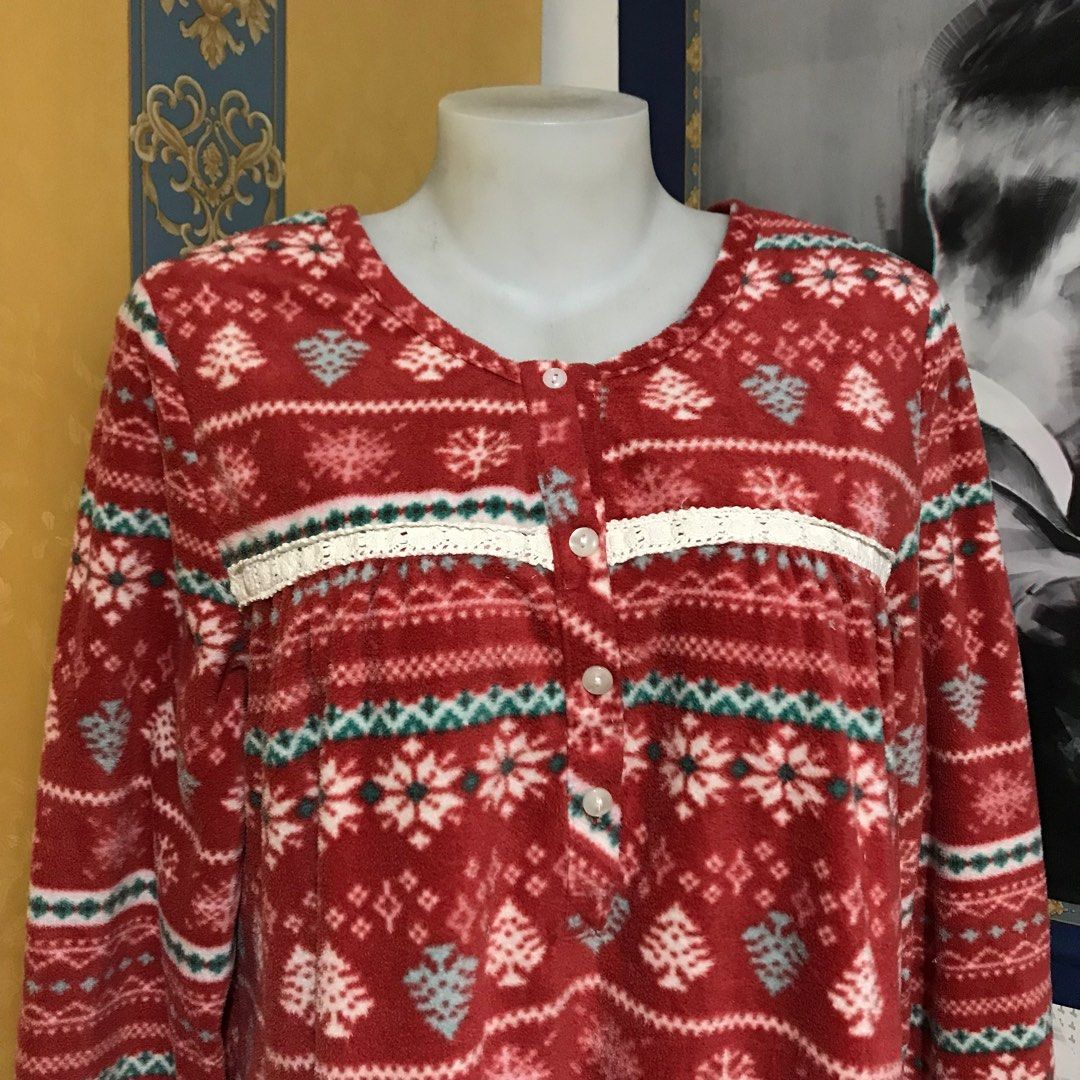 Holiday Very Soft Fluffy Sleepwear, Women's Fashion, Undergarments ...