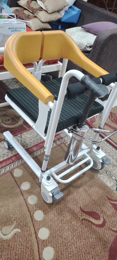 Hydraulic transfer chair, Health & Nutrition, Assistive & Rehabilatory ...
