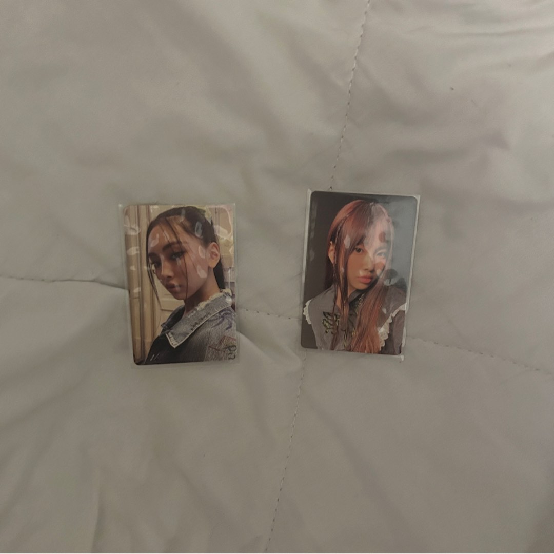 hyein pc set, Hobbies & Toys, Memorabilia & Collectibles, K-Wave on ...