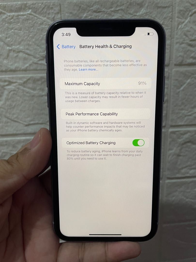 iPhone 11 128GB Factory Unlocked, Mobile Phones & Gadgets, Mobile ...