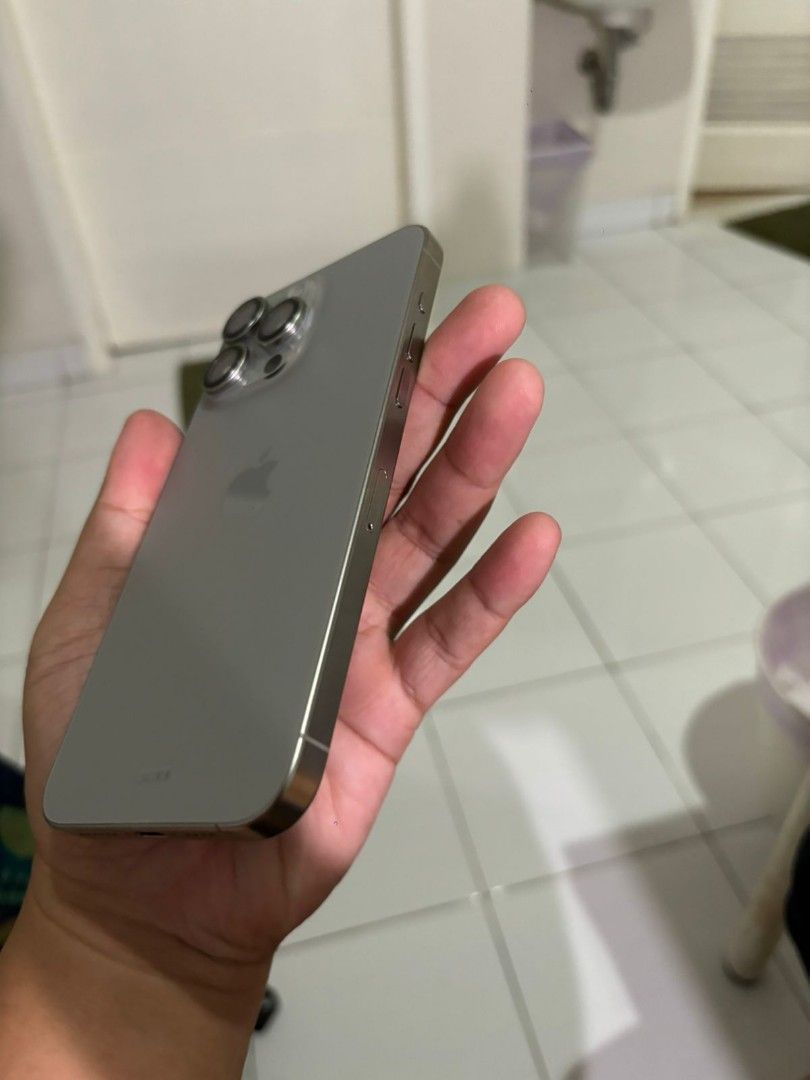 IPHONE 15 PROMAX 256 GB, Telepon Seluler & Tablet, iPhone, iPhone 15 ...