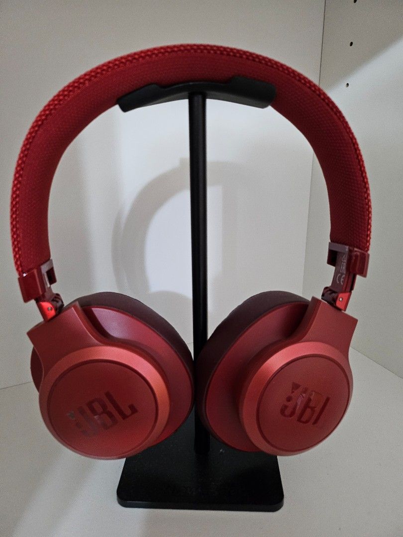 Jbl Bluetooth Headset Audio Headphones Headsets On Carousell