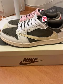 Jordan 1 Low OG Travis Scott Reverse Mocha, Men's Fashion, Footwear ...