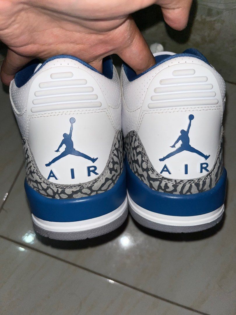 Jordan 3 Wizard PE, Fesyen Pria, Sepatu , Sneakers di Carousell