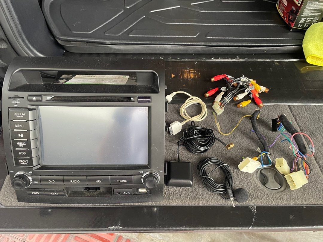 Land Cruiser LC200 OEM Head Unit, Car Parts & Accessories, Audio, Video ...