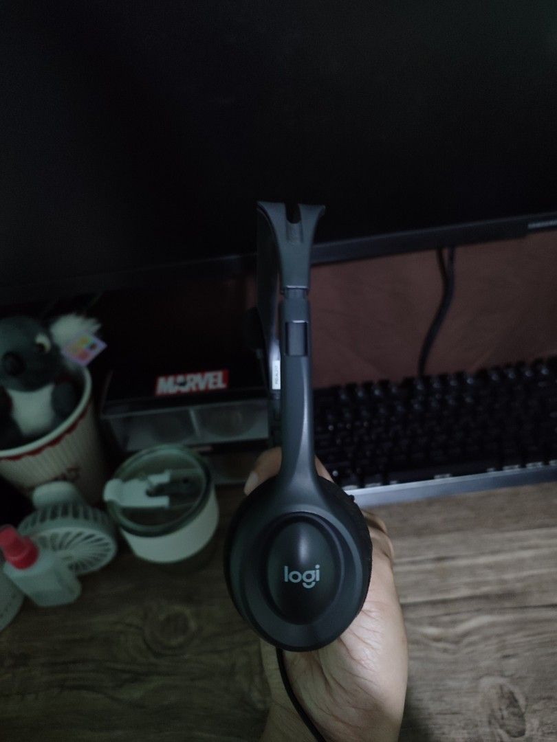 Logitech Headset with mic, Audio, Headphones & Headsets on Carousell