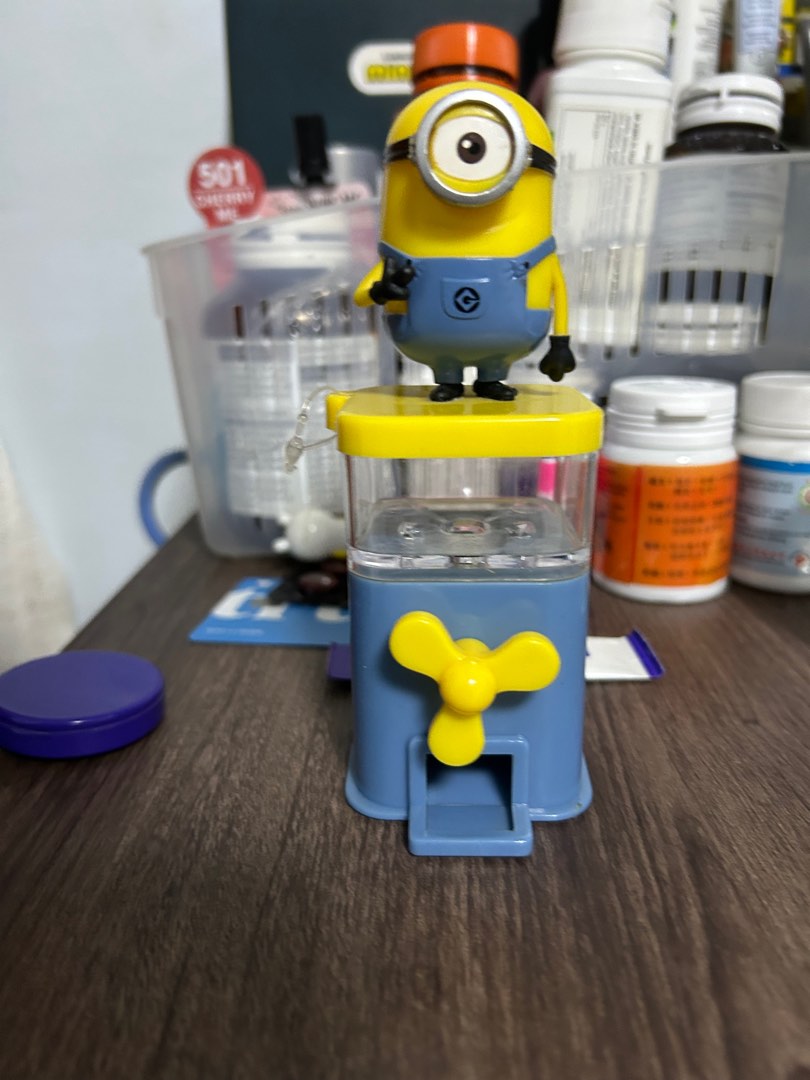 Minion Dispenser, Hobbies & Toys, Toys & Games on Carousell