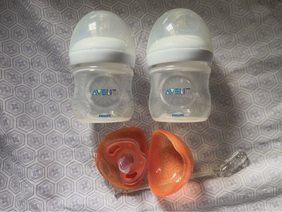 Philips Avent PP 4oz bottles (used) + Yoboo paci (nasubo lang once ayaw ...