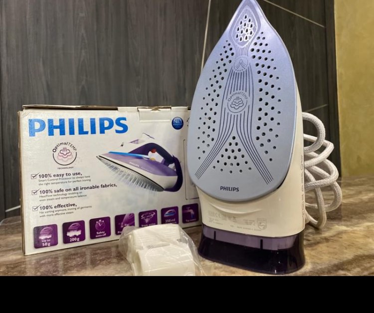 Philips PerfectCare Azur Iron, TV & Home Appliances, Irons & Steamers ...