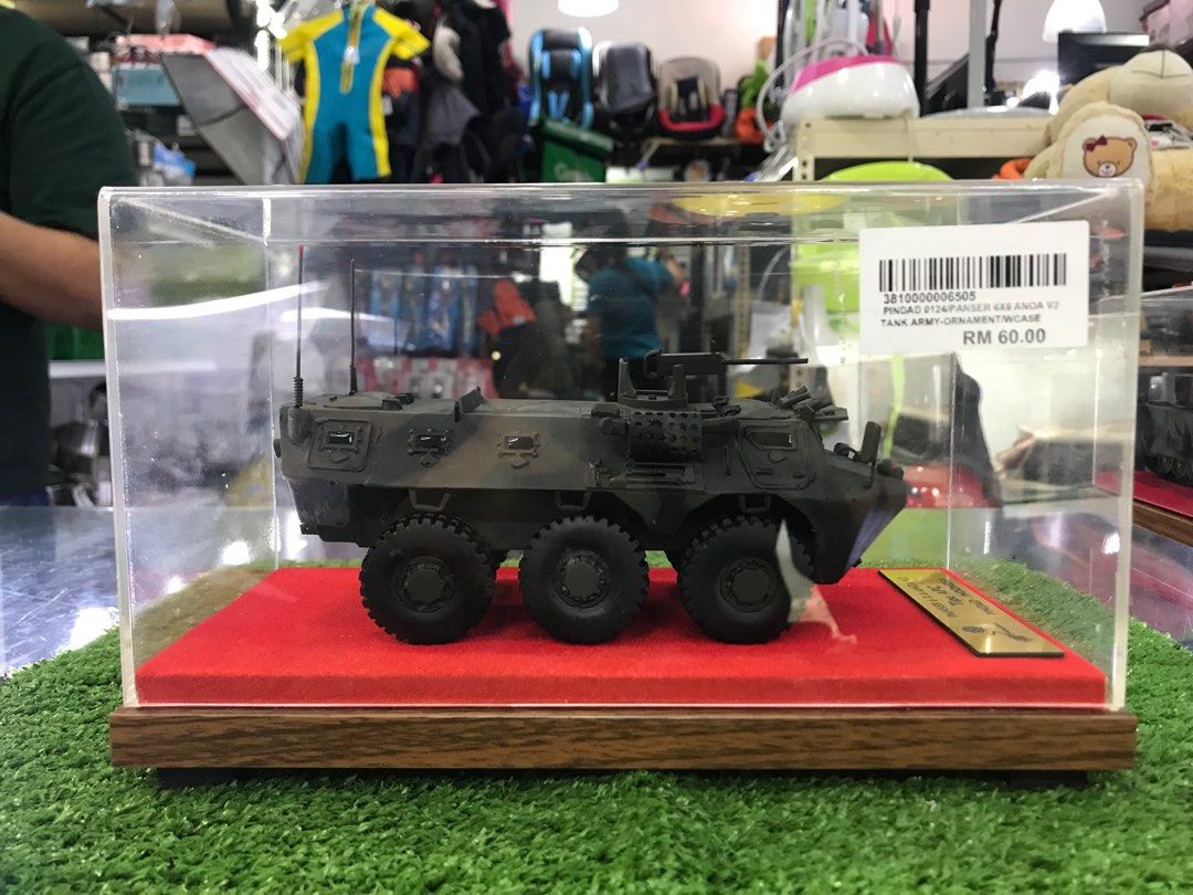 PINDAD TANK ARMY PANSER 6x6 ANOA V2, Hobbies & Toys, Collectibles ...