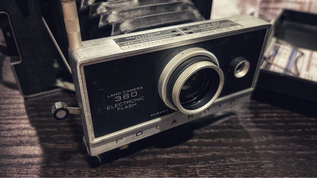 Polaroid Land Camera 360, Photography, Cameras on Carousell
