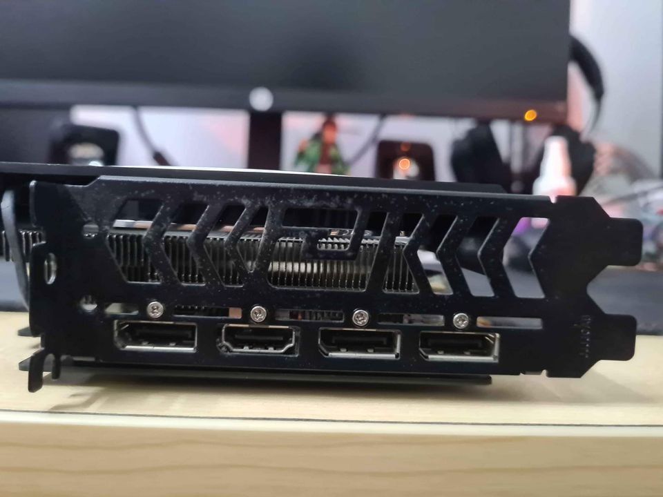 Powercolor Hellhound RX 6600 XT, Computers & Tech, Parts & Accessories ...