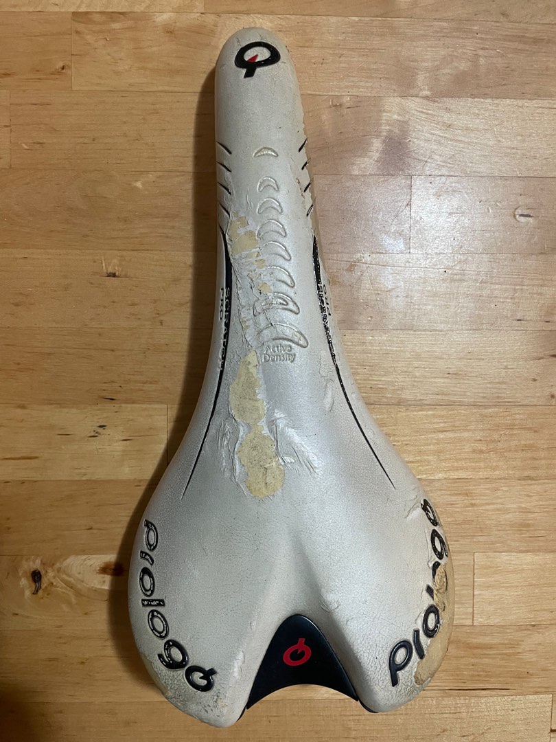 Prologo scratch pro nack carbon saddle, Sports Equipment, Bicycles ...