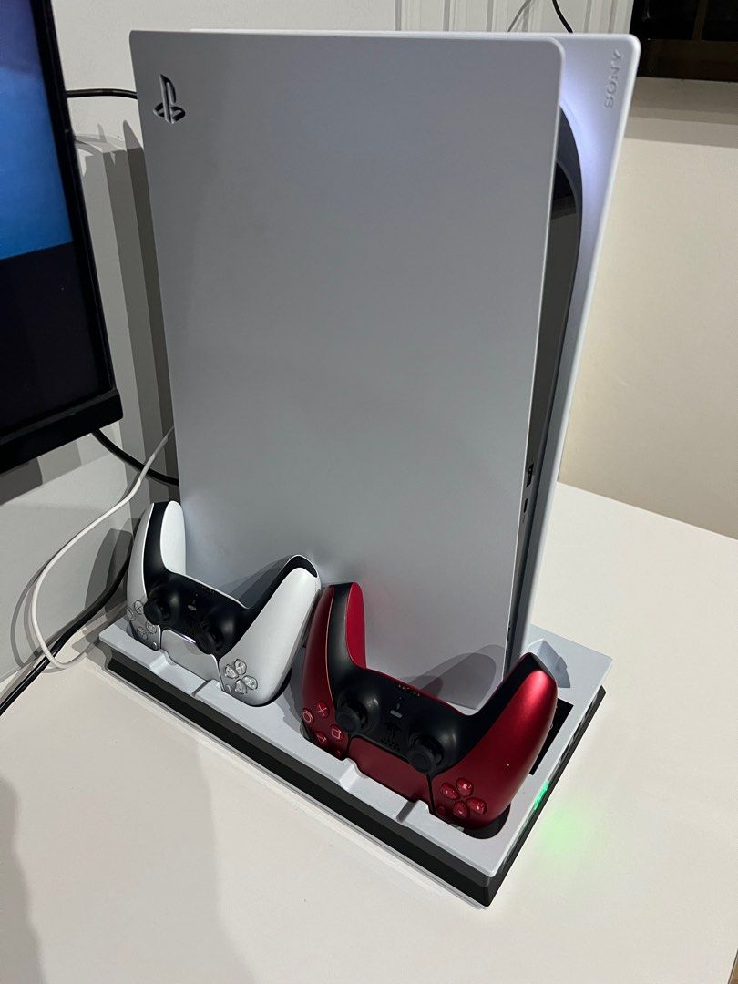 PS5 disc version 1TB with 2 controller and Disc FC24( Not Slim Version) Less than 3 months old ...