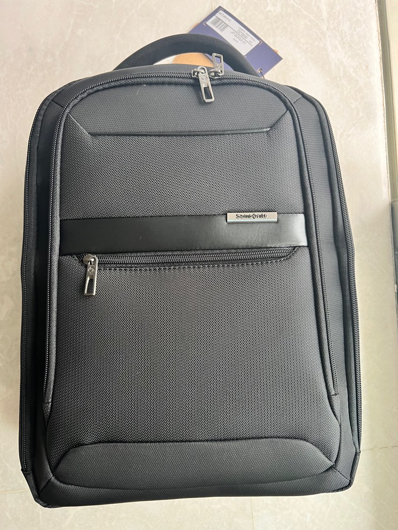 Samsonite laptop backpack, Men's Fashion, Bags, Backpacks on Carousell
