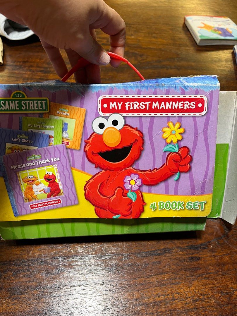 Sesame Street 4 book set board books with carrier, Hobbies & Toys ...