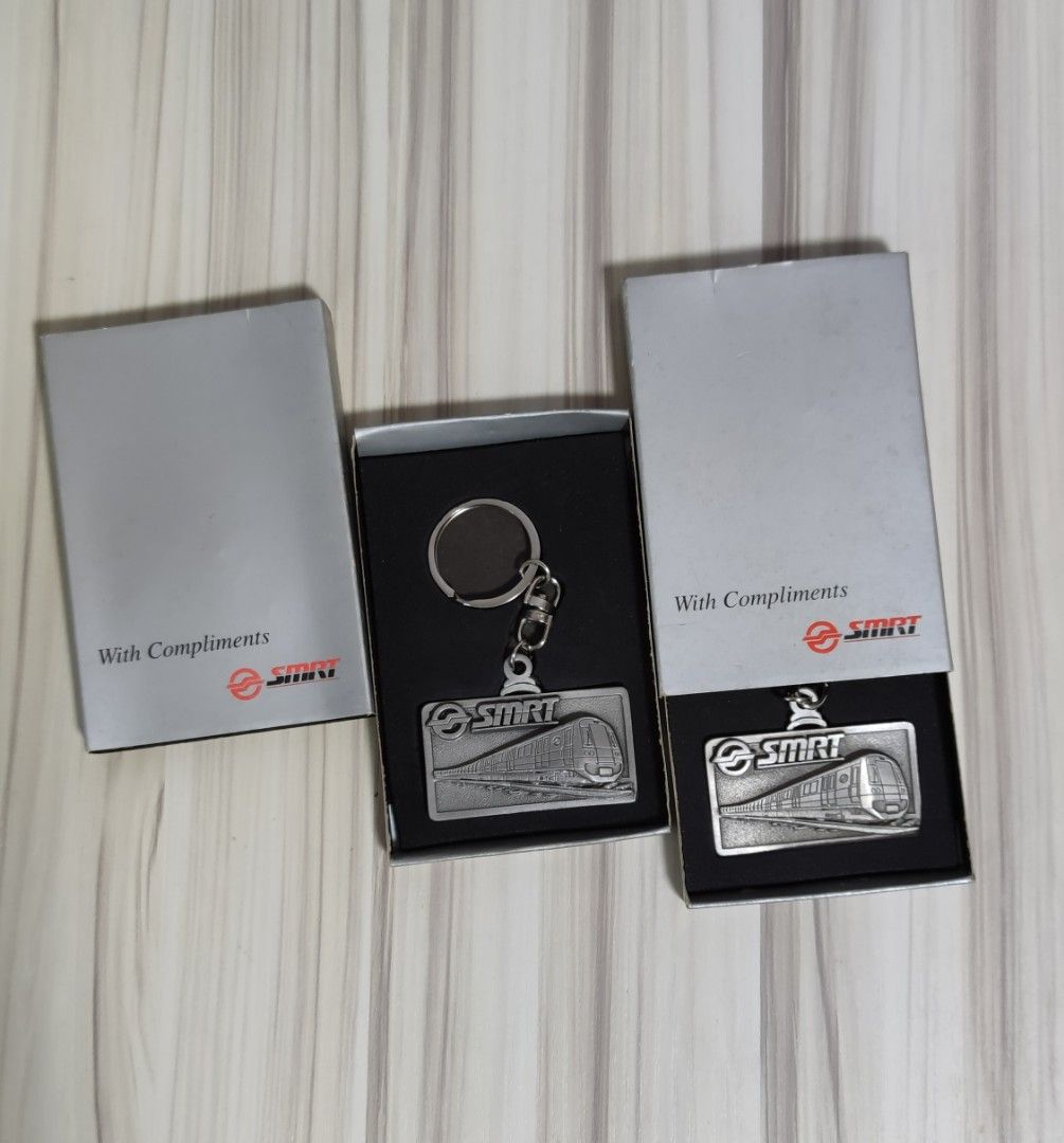 SMRT Singapore Courtesy metal train keychain, commemorative, MRT train ...
