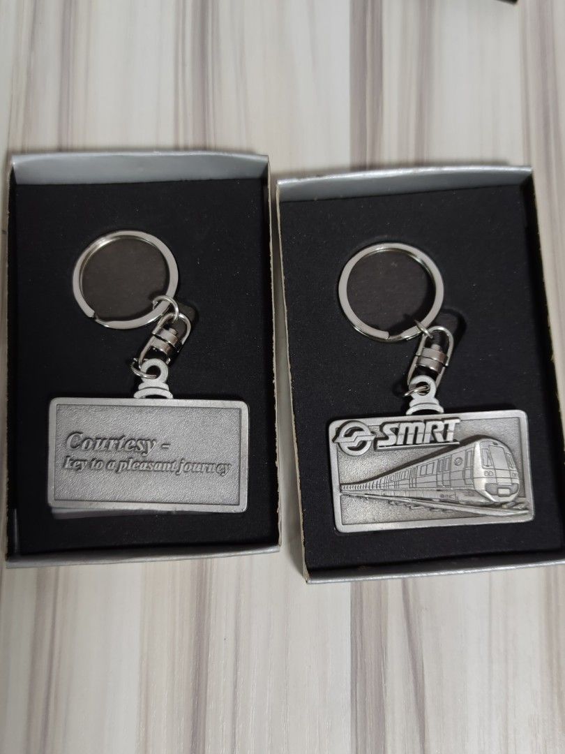 SMRT Singapore Courtesy metal train keychain, commemorative, MRT train ...