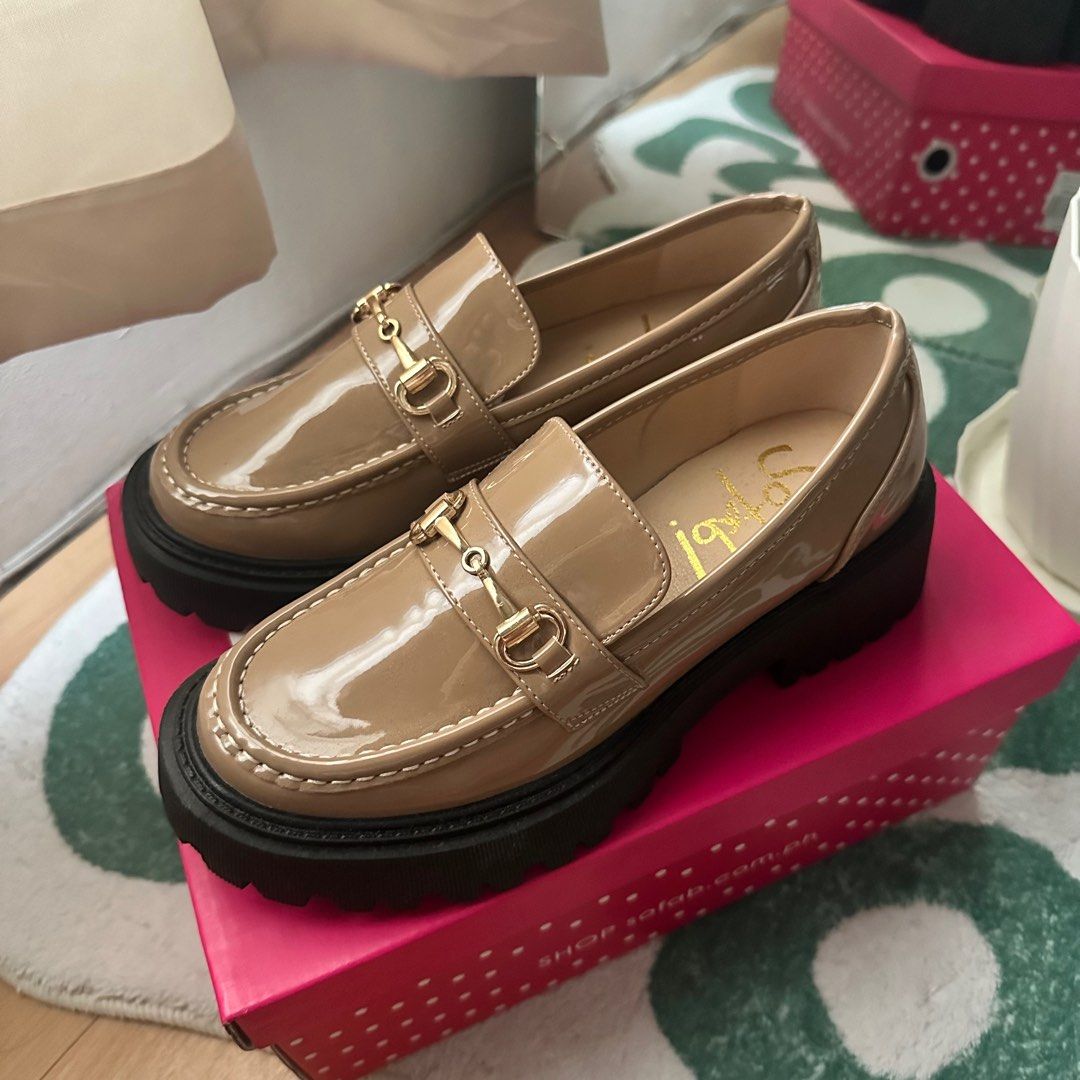 So Fab! Loafers, Women's Fashion, Footwear, Loafers on Carousell