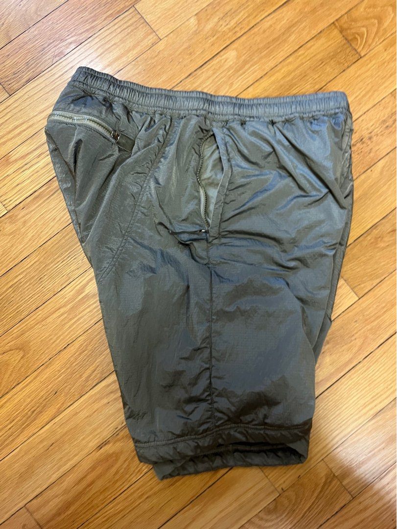 Stone Island Nylon Metal Parachute Shorts, Men's Fashion, Bottoms ...