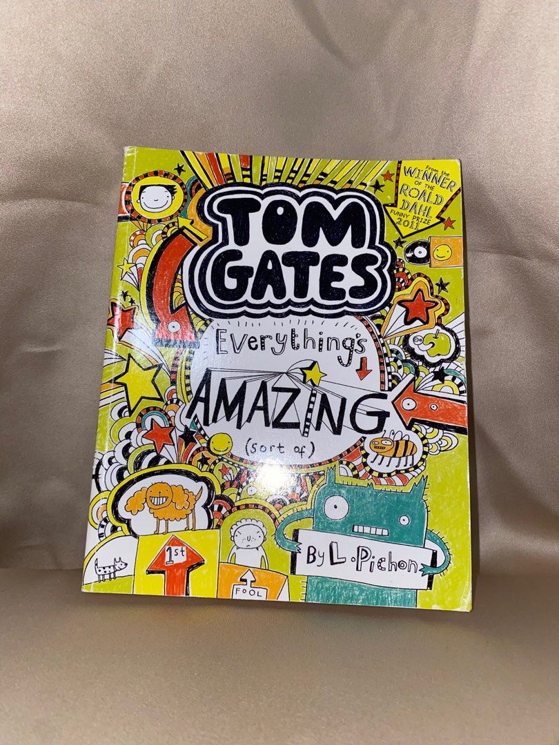 TOM GATES, Hobbies & Toys, Books & Magazines, Children's Books on Carousell