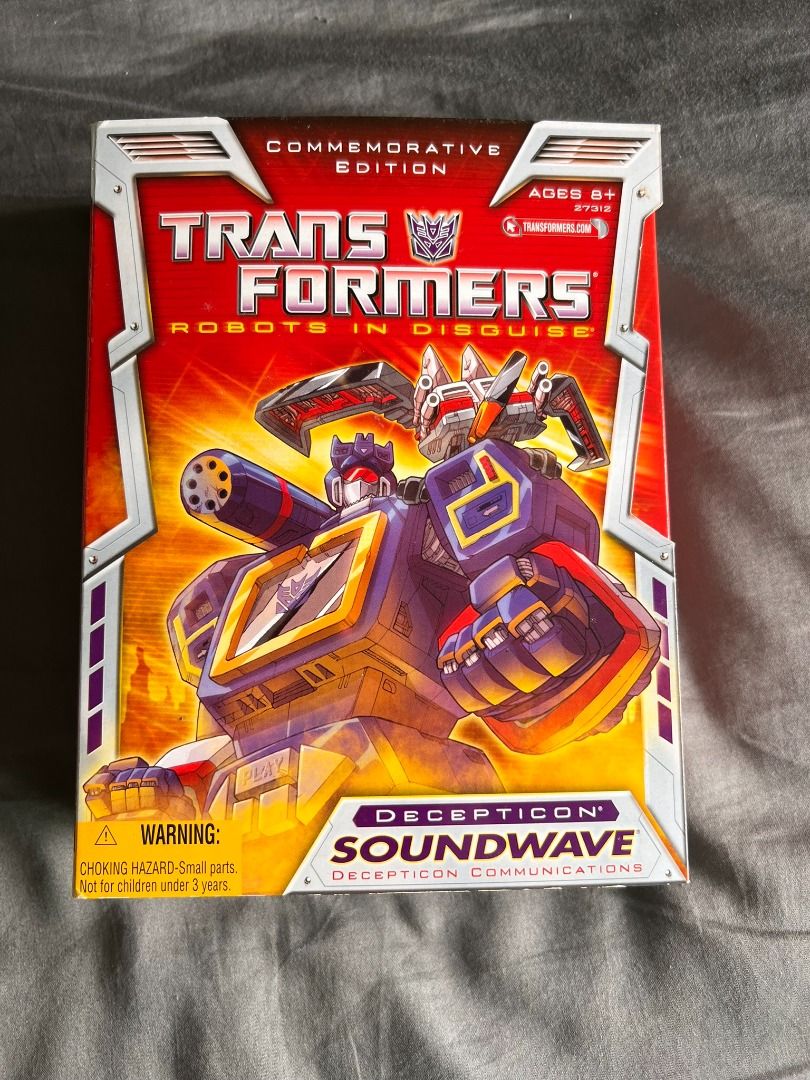 Transformers Commemorative Edition - Soundwave (Generation 1 Reissue ...