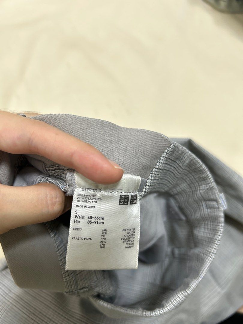 Uniqlo work pants, Women's Fashion, Bottoms, Other Bottoms on Carousell