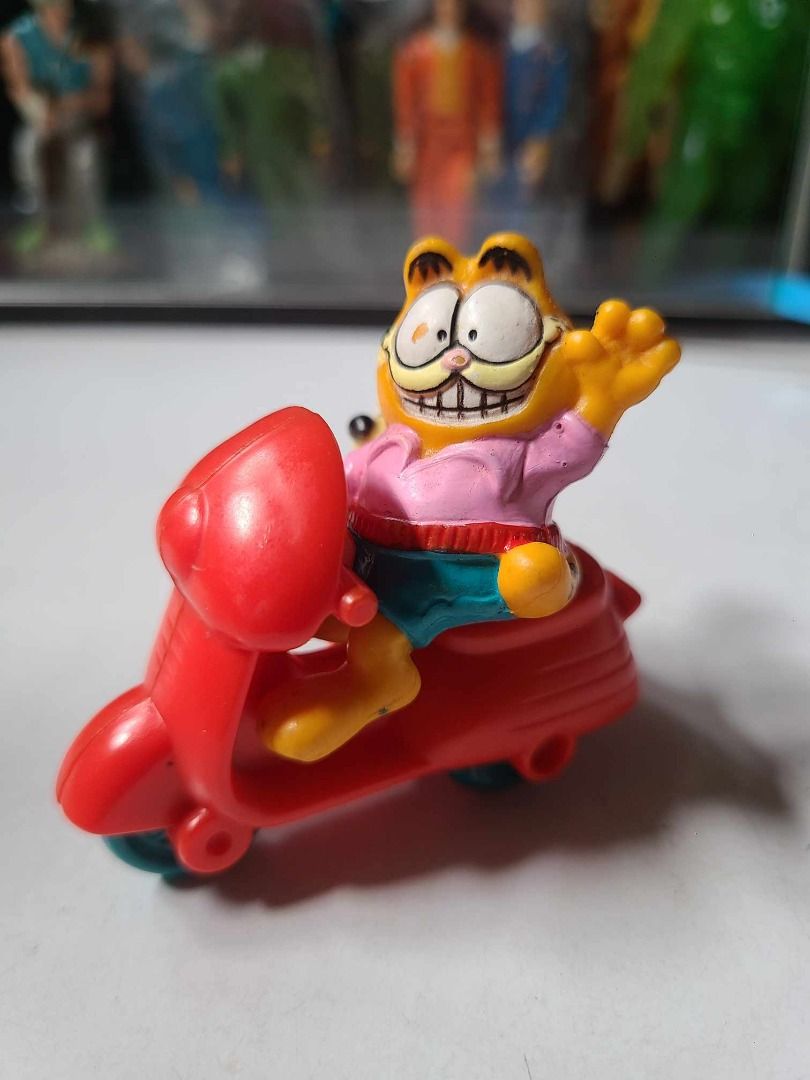 Vintage 1988 Garfield in Motorcycle with Odie in sidecar United Feature ...