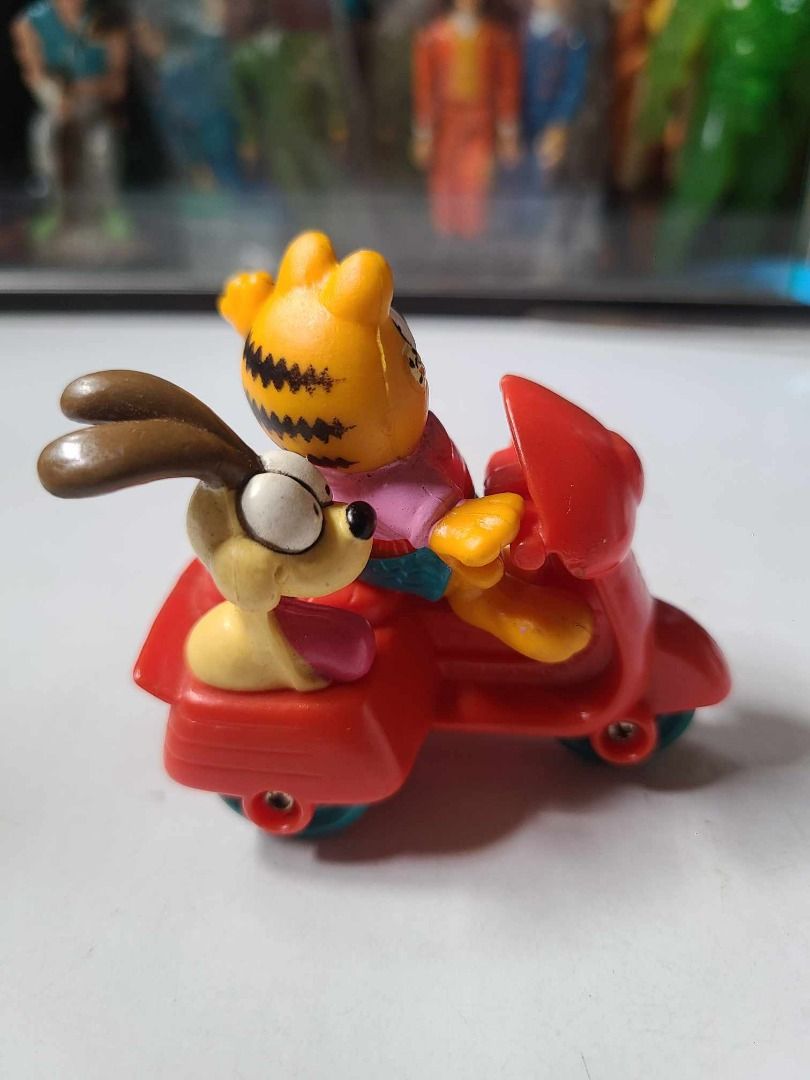 Vintage 1988 Garfield in Motorcycle with Odie in sidecar United Feature ...
