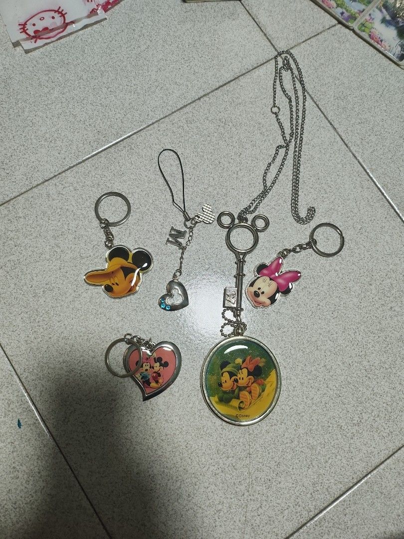 vintage mickey mouse disney key chains and necklace, Hobbies & Toys ...