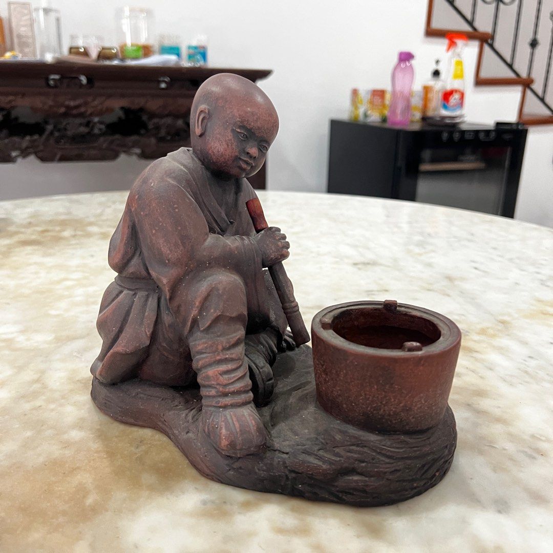Wooden Opium Guy Smoking Statue, Hobbies & Toys, Memorabilia ...