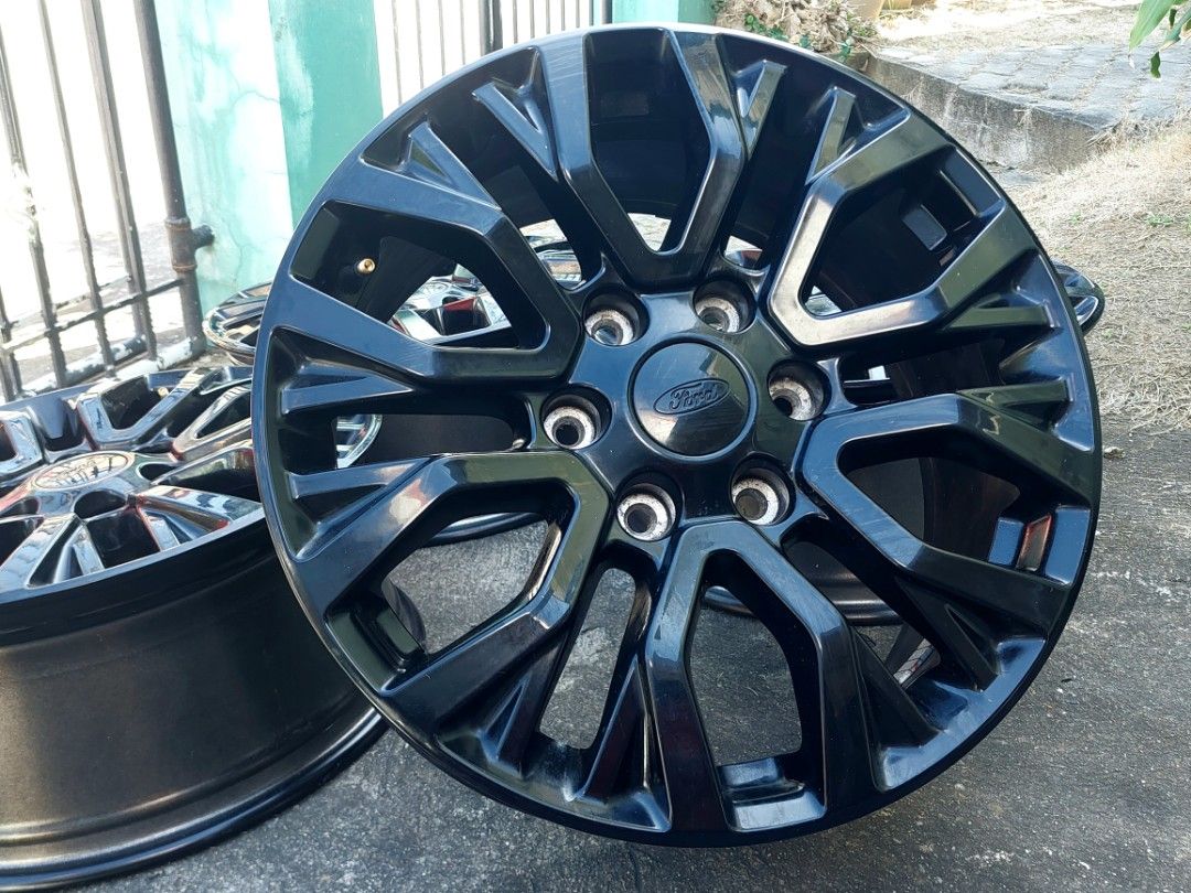 18 inch 2021 Ranger FX4 Black Series 2ndgen Mags 6x139 for everest ...