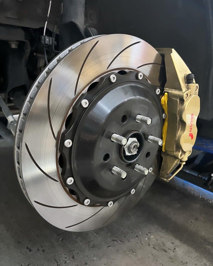Alcon 4pot Big Brake Kit, Car Accessories, Accessories on Carousell