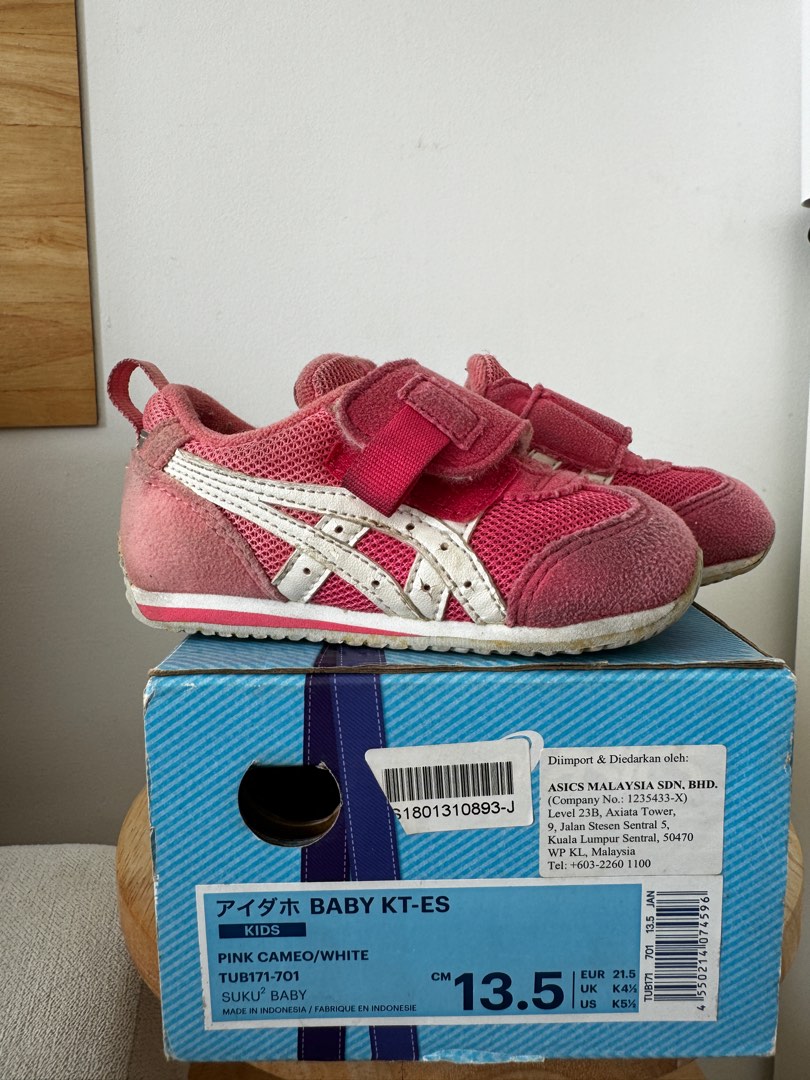 Asics kids, Babies & Kids, Babies & Kids Fashion on Carousell