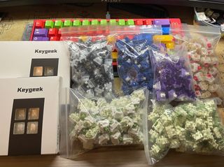 100x JWICK Pink Jade Linear Switches RGB for akko feker keychron ...