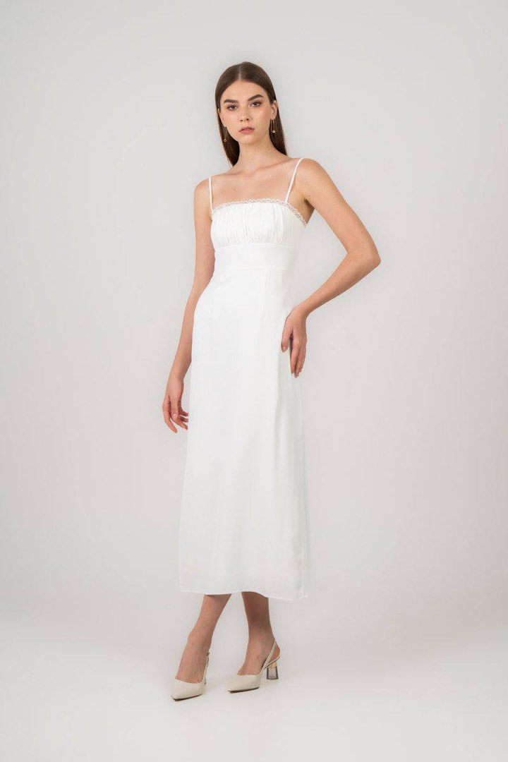 BLAIRWEARS Denise Dress in White, Women's Fashion, Dresses & Sets ...