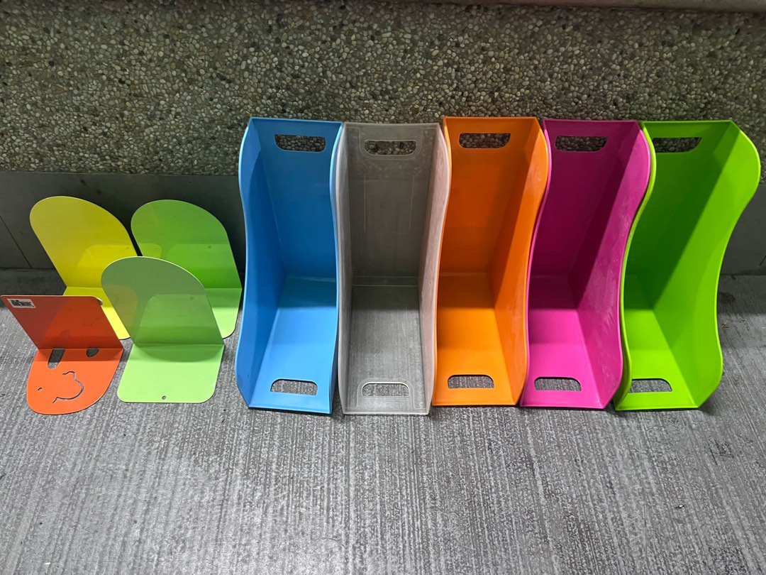 Book divider, Furniture & Home Living, Home Improvement & Organisation ...