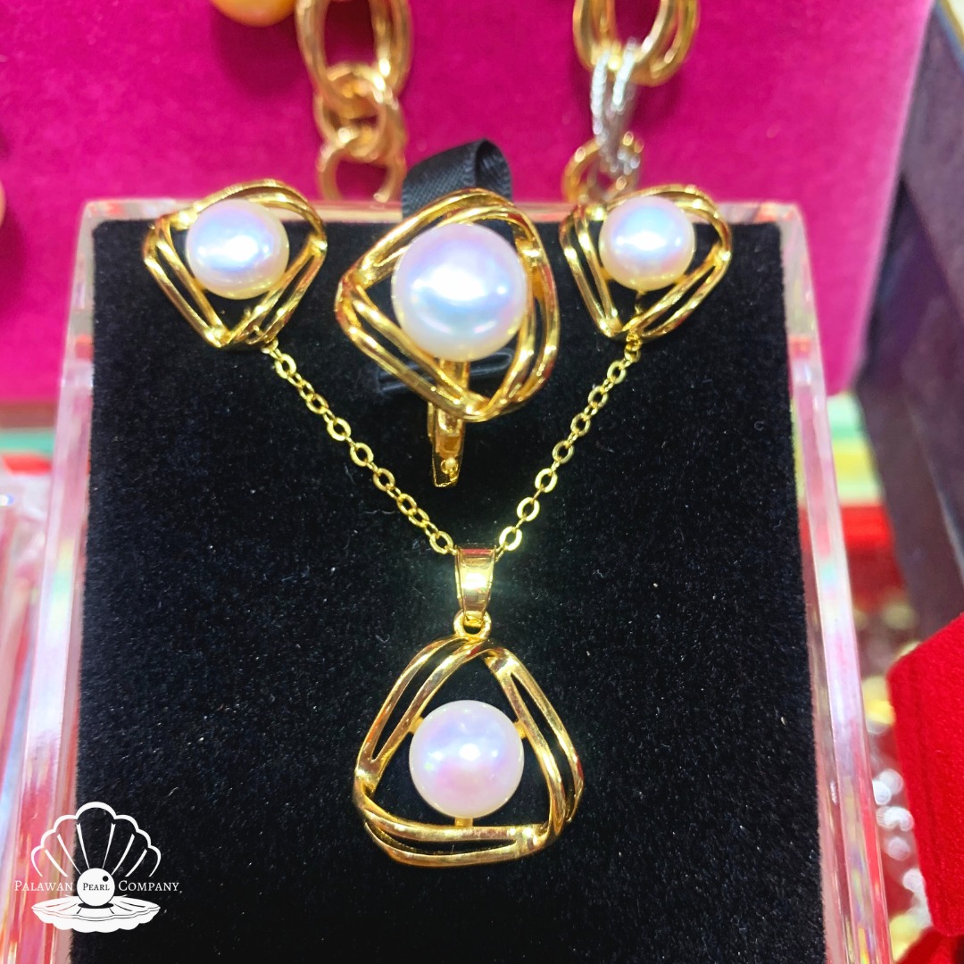 Brigitte (Pearl Jewelry Set Authentic), Women's Fashion, Jewelry ...