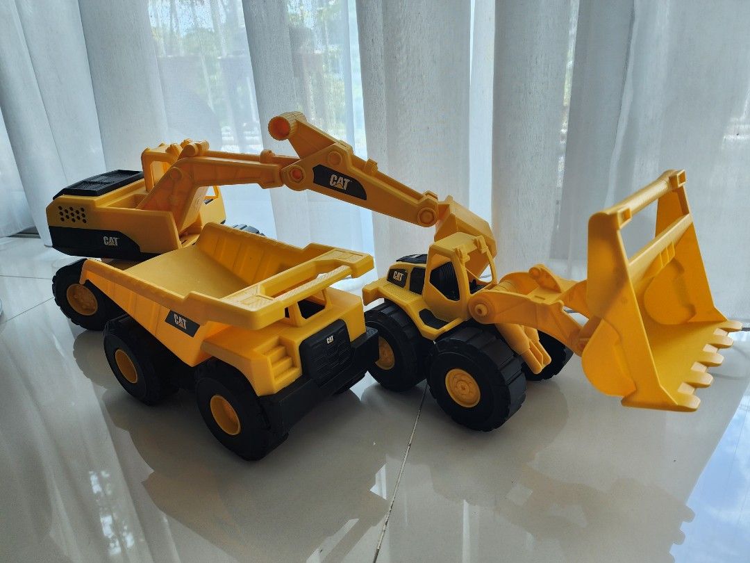 CAT Construction Vehicles, Hobbies & Toys, Toys & Games on Carousell