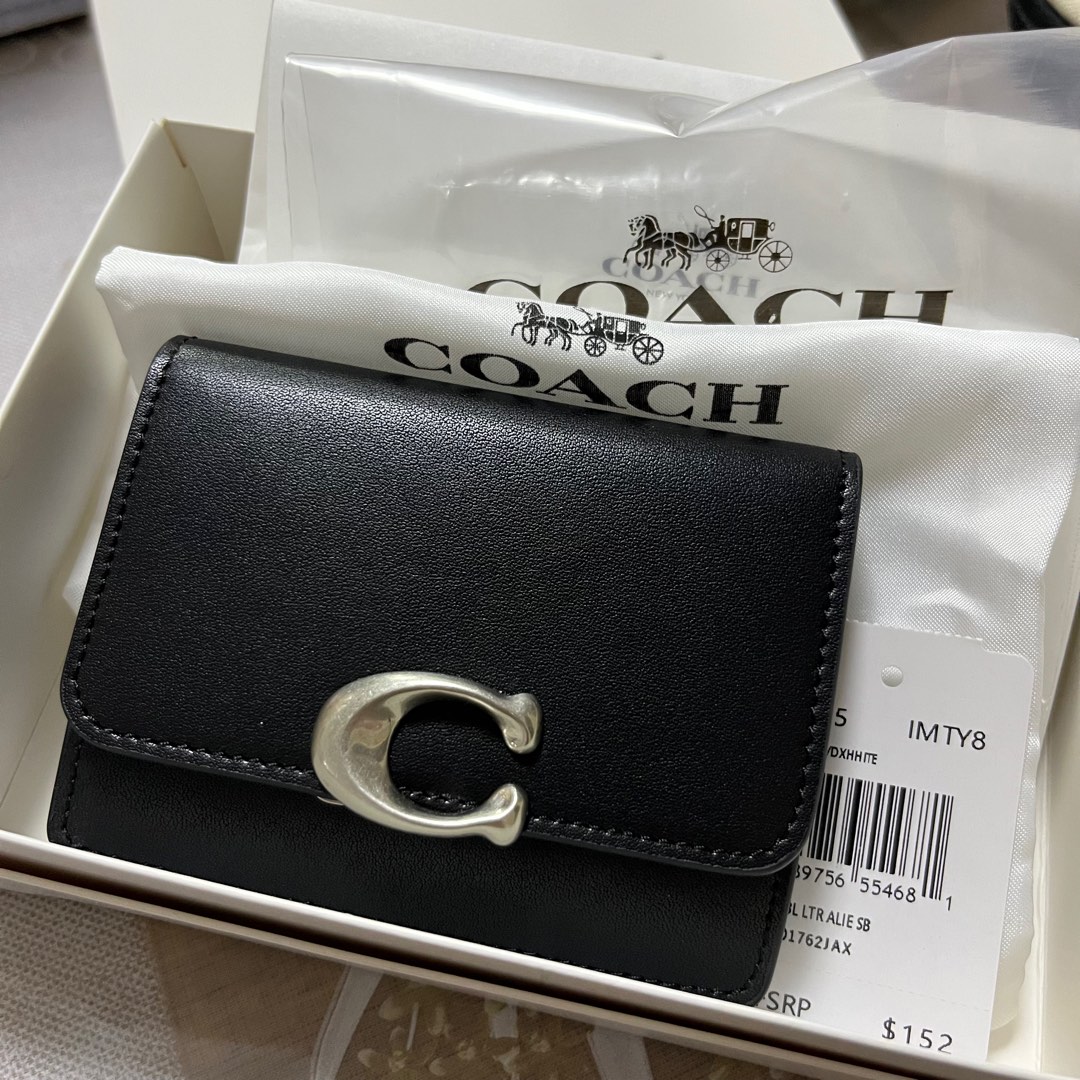 COACH BANDIT CARD CASE, Luxury, Bags & Wallets on Carousell