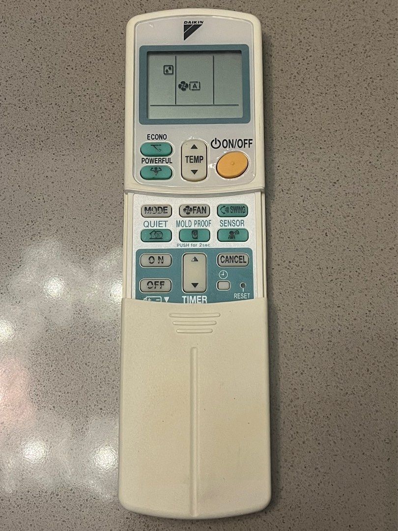 Daikin Air Conditioner Remote (ARC433B47), TV & Home Appliances, Air ...
