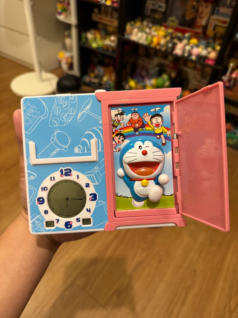 Doraemon Clock, Hobbies & Toys, Toys & Games on Carousell
