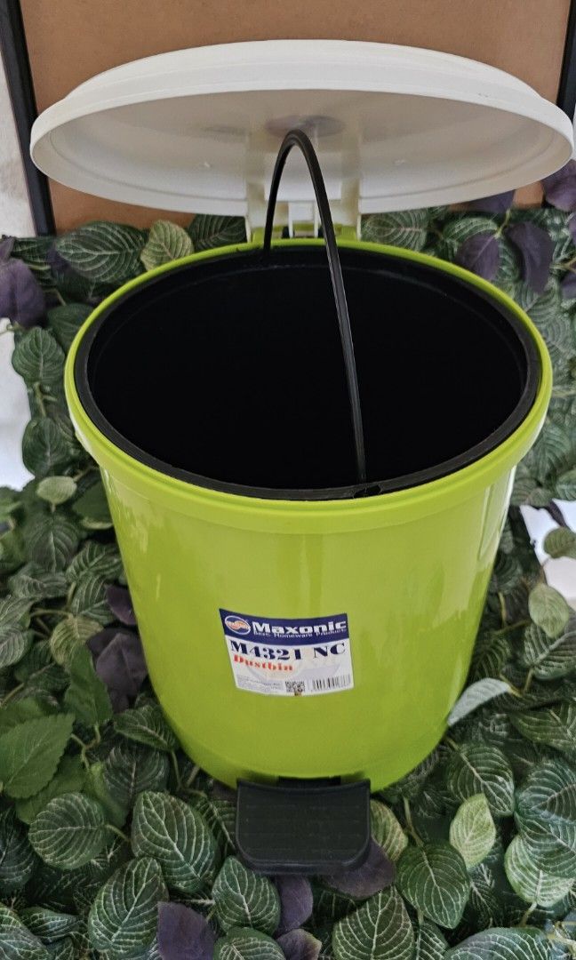 Dustbin with step-on pedal, Furniture & Home Living, Cleaning ...