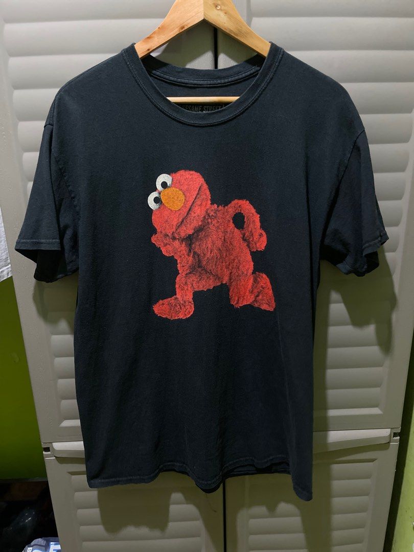 Elmo Sesame Street Tshirt (size 22x29.5), Men's Fashion, Tops & Sets ...