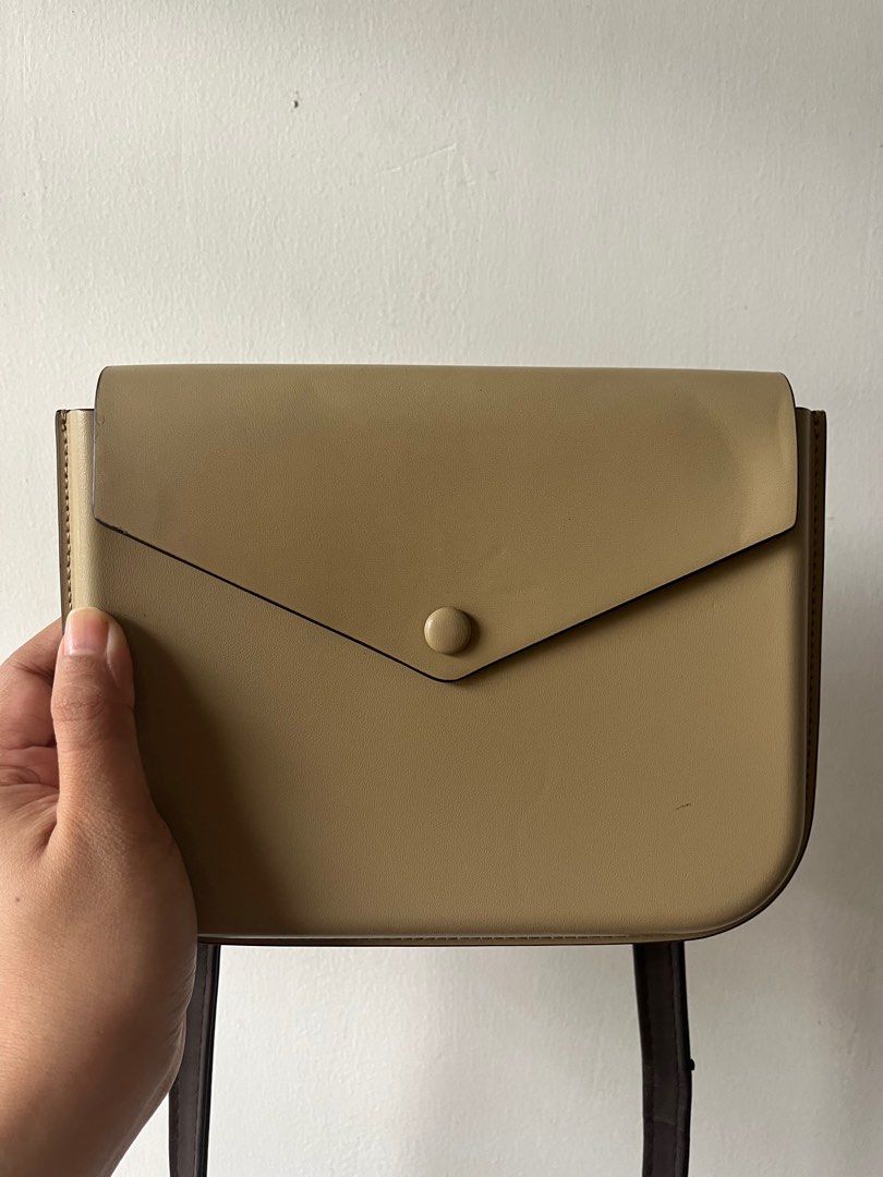 Envelope style bag, Women's Fashion, Bags & Wallets, Cross-body Bags on ...
