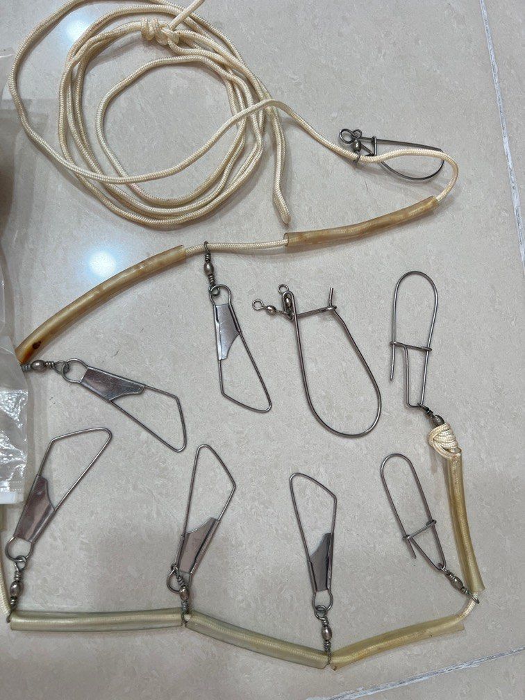Fish Clips with Spreader/Lanyard, Sports Equipment, Fishing on Carousell